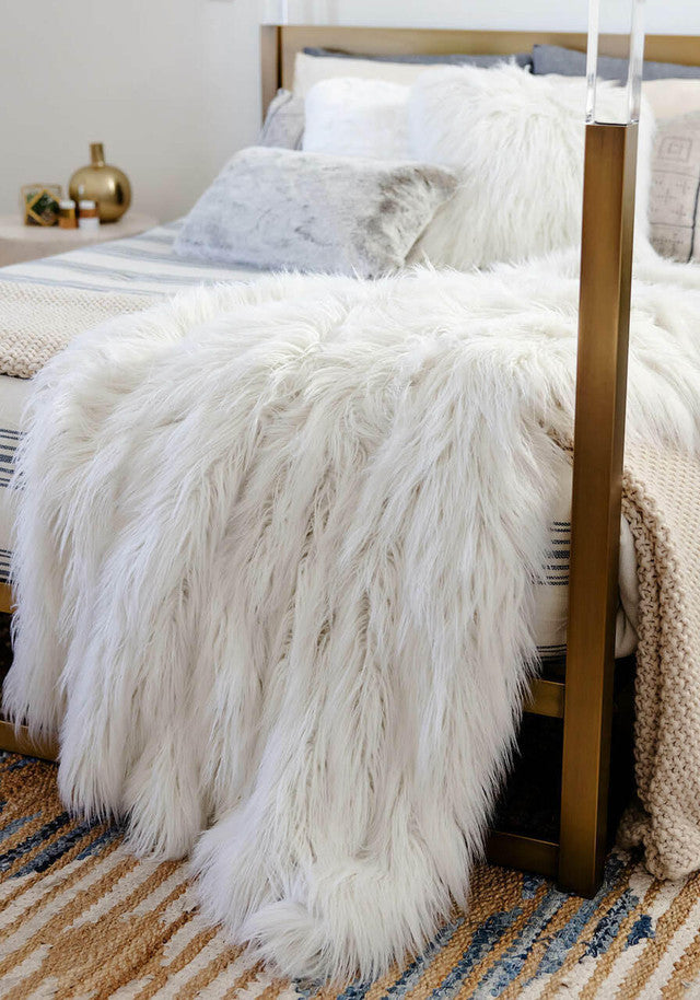 WHITE TIBETAN LAMB FAUX FUR THROW 60X60 | 10100-WHTIBET-60 | FABULOUS FURS
